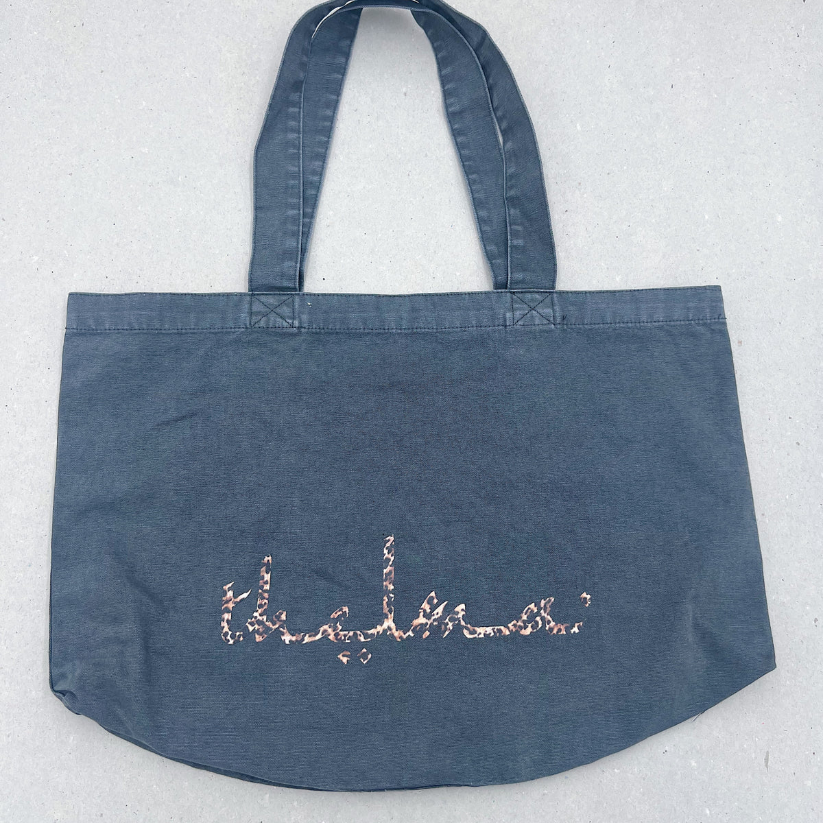 Thelma Logo Vintage Washed Leopard Tote Bag – thelmasteimann